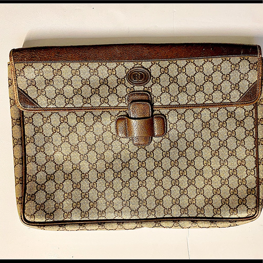 Vintage Gucci Portfolio - Gem
